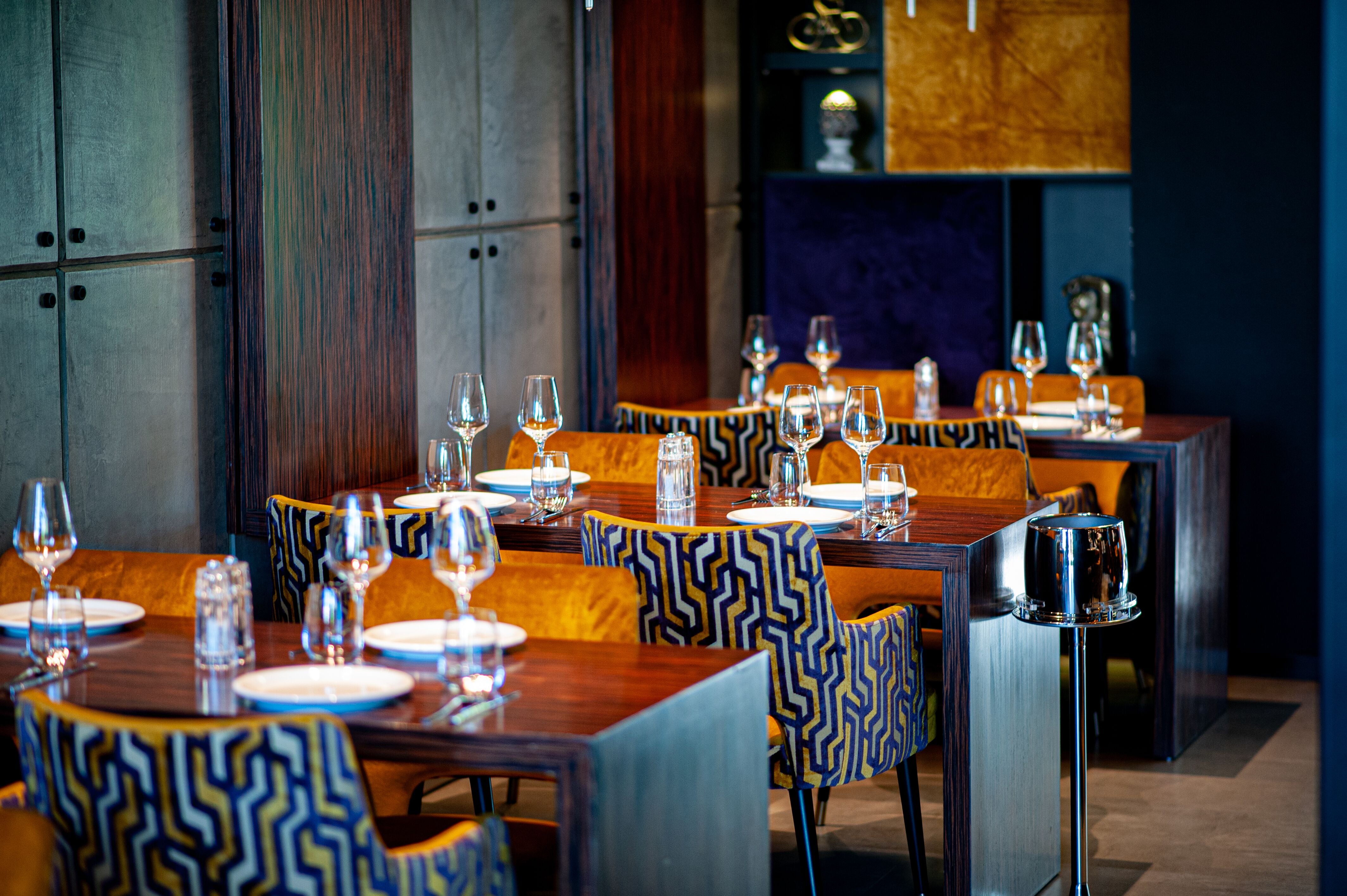 Choosing Furniture to Create a Relaxed Dining Experience – Bode Contract